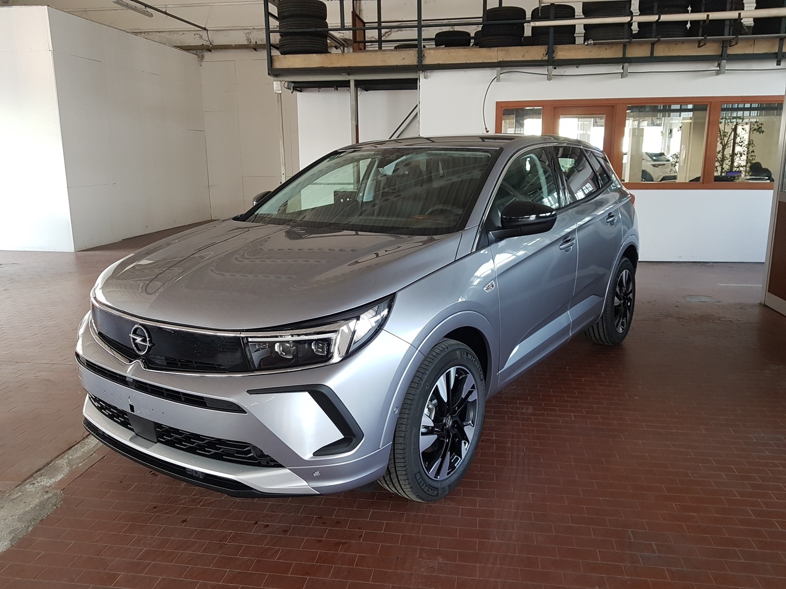 OPEL GRANDLAND - Auto Cazzaniga